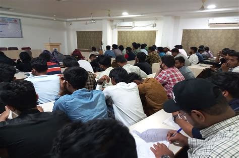 seminar on full stack web development lords institute of engineering