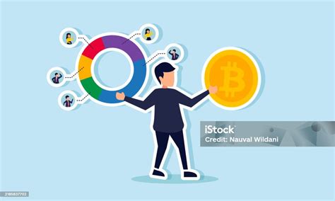 사업가가 한 손에는 비트코인을 다른 한 손에는 사람들이 그려진 원형 차트를 들고 비트코인 자산 배당금 분배를 관리하는 모습을 보여줍니다 결정에 대한 스톡 벡터 아트 및 기타