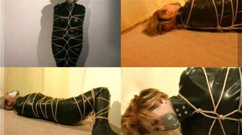 Theres No Way She Can Escape The Cocoon B Ddes 001 Full