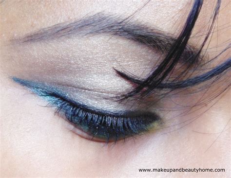 How To Apply Eyeshadow The Right Way Steps