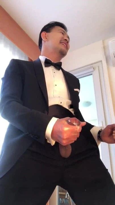 Jerk Off In Tux Gay Daddy Daddy Porn Xhamster
