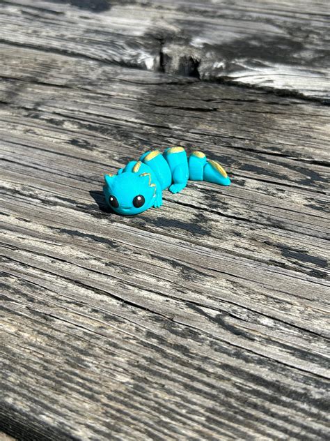 axolotl fidget 3d model by built over bot on thangs