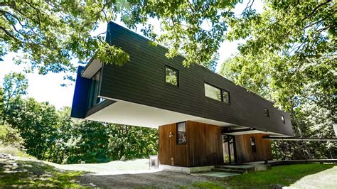 Watch Inside A Floating House Hidden In The Woods Unique Spaces
