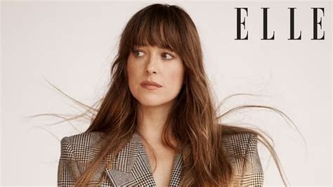 داكوتا جونسون تتحدث عن علاقتها مع كريس مارتن لأول مرة فوشيا