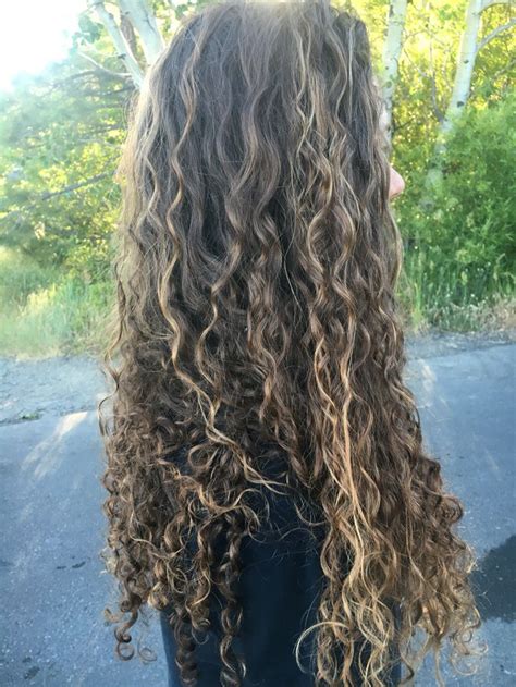 Marc Anthony Strictly Curls Lotion For More Pins Sarahkayv Curly Hair Styles Dyed Curly