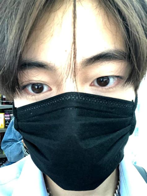 Treasure Community Posts 내 심장을 가장 뛰게 만든 소년에게 생일 축하해 🥳 항상 행복하길 바래 항상 배려와 친절을 베풀어 주셔서 감사하고 항상