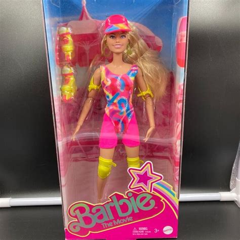 Mattel Toys Barbie The Movie Margot Robbie As Barbie Inline Skating Outfit Collectible Doll