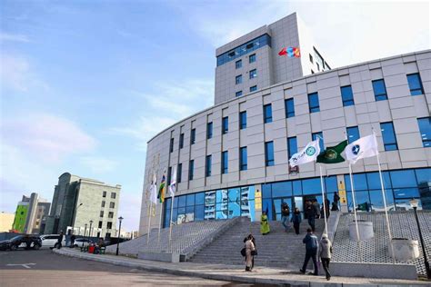 Монгол Улсын Ерөнхийлөгч У Хүрэлсүх Дархан хот дахь Хүнс хөдөө аж ахуй хөнгөн үйлдвэрийн