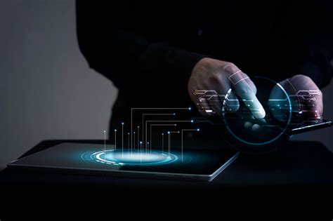 디지털 태블릿에 데이터 전송 그래픽으로 스마트 폰 화면을 터치 하는 사업가 손가락 5g에 대한 스톡 사진 및 기타 이미지 5g Stem 주제 가상현실 Istock