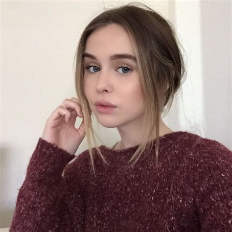 Acacia Brinley Acacia Brinley Clark Acacia Clark