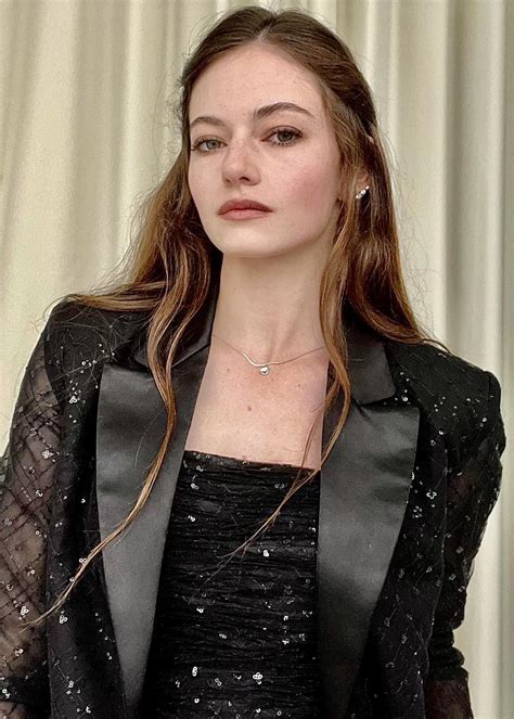 Mackenzie Foy Rcelebhub