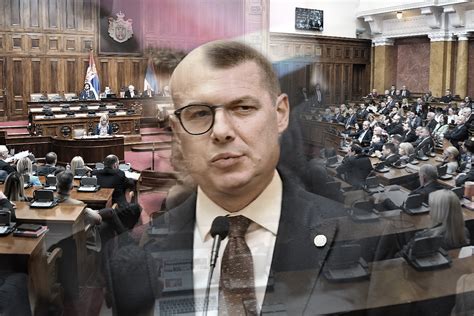 Sve Ostaje Unutar Porodice Braća Se I Dalje Pitaju Andrej Vučić Preko Miloša Vučevića Postaje