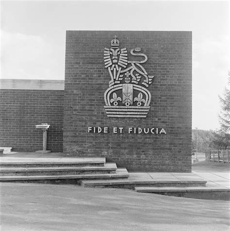 Hans Coper Resurface At The Arc