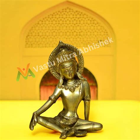 Lord Indra Dev Statue