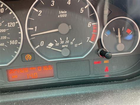 Diagnosing Brake Abs Dsc Lights R E46