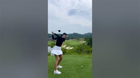 바람을 뚫고 파워풀한 드라이버스윙😘🥰😍 다운스윙 아이언스윙 Golf 골프 골프레슨 골프스윙 Golfswing 프로골퍼 골프연습 드라이버스윙 백스윙