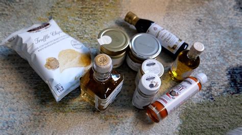 우리의 빠히 바나나 치발기 파리 생제르망 유아 유니폼 트러플이 들어간 식료품들 겨자소스 고등어 유아 용품 쇼핑 카페