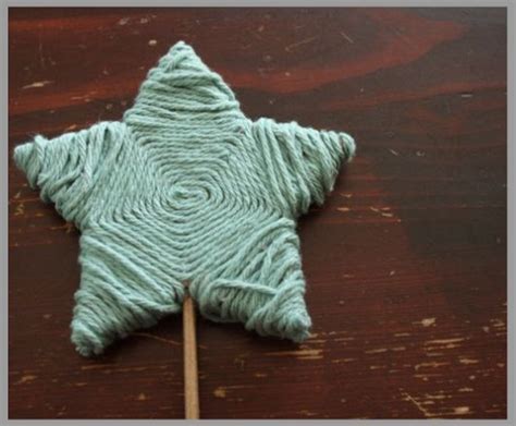 Emilee Sutherland DIY Tree Topper