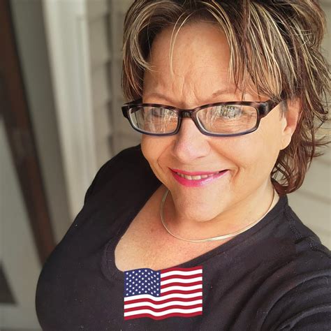 Michelle L Halverson