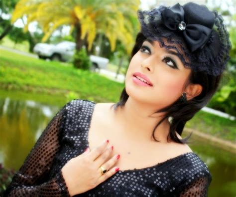 BD Film Actress Sahara Spicy Photos Bangladeshi Actress Sahara Latest Picture