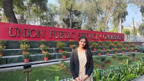 Social Media Debate Over Upsc Rank Holder Poorva Chaudhary Allegedly