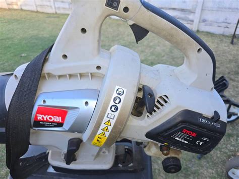 Leaf Blowers And Vacuums Ryobi 2 Stroke Leaf Blower 30cc For Sale In