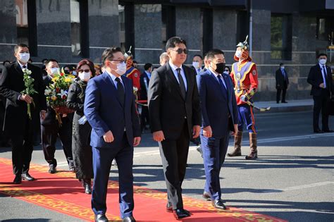 ХЭЛМЭГДЭГСДИЙН ХӨШӨӨНД ЦЭЦЭГ ӨРГӨЖ ХҮНДЭТГЭЛ ҮЗҮҮЛЛЭЭ