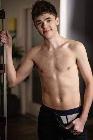 Troye Dean Gay Pornstar BabeFriendTV Com