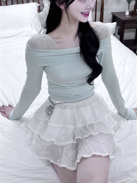 🌷봄신상당일배송🚚 오프숄더 어깨 시스루 긴팔 니트🛍️ 봄신상 새내기룩 봄룩 데이트룩 여친룩 개강룩 쉬폰 오픈숄더 시스루