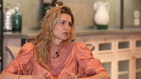 Las Fotos Más Hot De Laurita Fernández En Sus Vacaciones Se Despidió