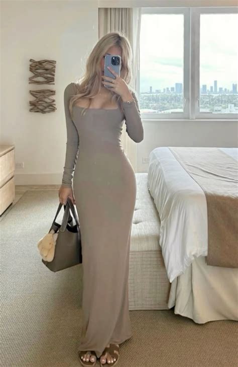 Simple An Elegant Long Tight Dress Outffits Long Skims Dress Outfit