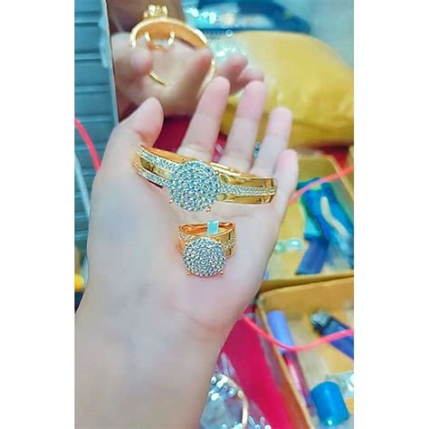 Braceletcin Cin Cin 18k Gold Plated Stainless Steel Bracelet Cin Cin Gem The Latest Model