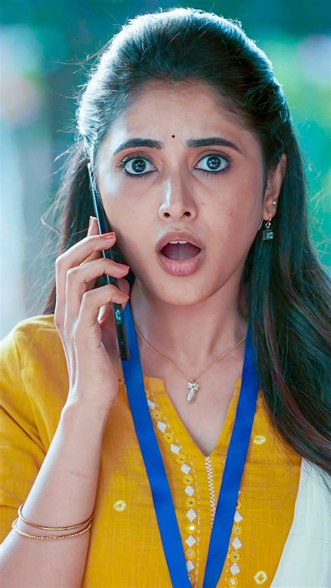 PRIYANKA ARUL MOHAN R IndianActressHub