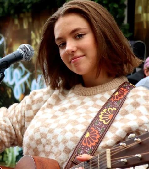 Quick Celeb Facts Allie Sherlock Net Worth Height Boyfriend Age