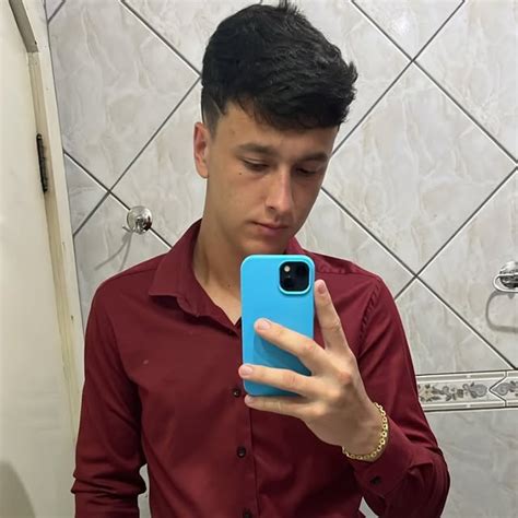 Kaiqui Graf Kaiquigraf • Threads Say More