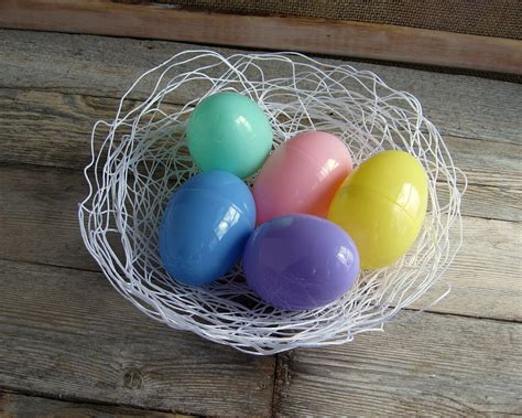 Yarn Easter Eggs Pinching Your Pennies