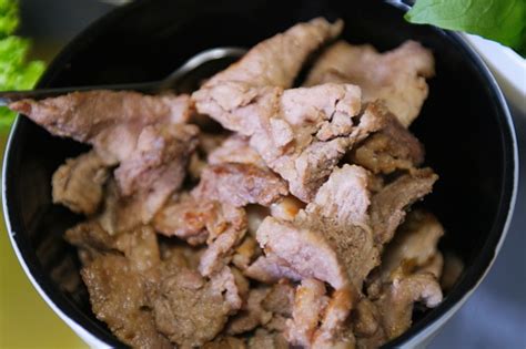 돌 테이블 위에 구운 스트립 로인 슬라이스 스테이크와 레드 와인 0명에 대한 스톡 사진 및 기타 이미지 0명 갈비 음식 고기 Istock