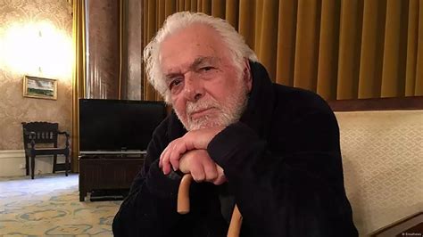 ابراهیم گلستان، نویسنده و سینماگر سرشناس درگذشت Dw ۱۴۰۲۶۱