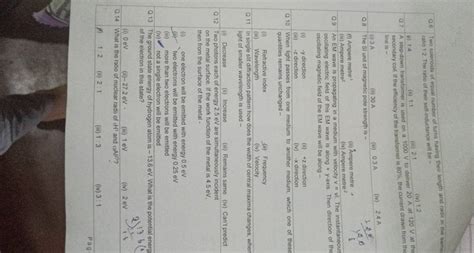 q 11 in single slit diffraction pattern how does the width of central max
