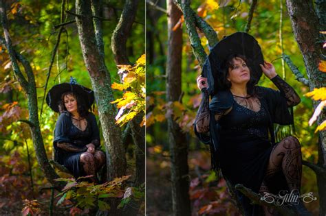 Фотосесія Хелловін образ відьми левітація з мітлою