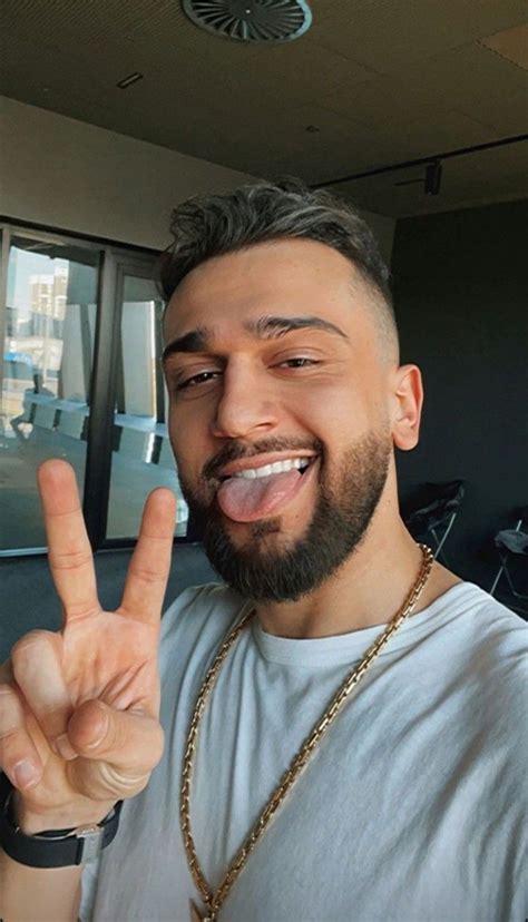 Пин на доске Быстрое сохранение Фотографии знаменитостей Певец Знаменитости парни