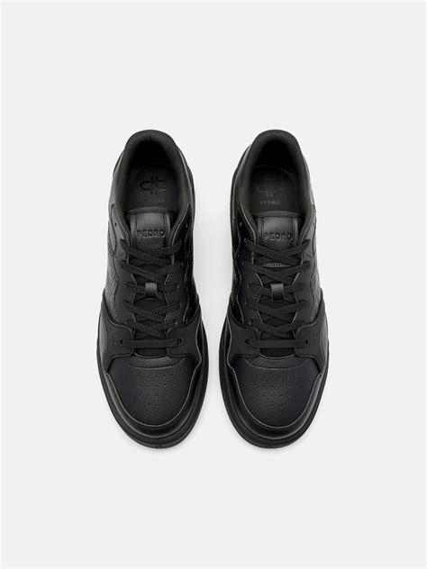 Sepatu Sneakers Aerial Pria Hitam Pedro Id