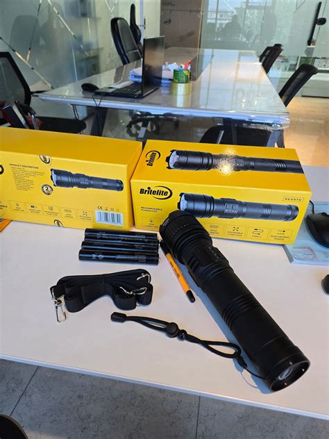 Халхын Дэлхийн хэмжээнд үйл ажиллагаа явуулдаг 14 томоохон компани брендийн Монгол дахь албан