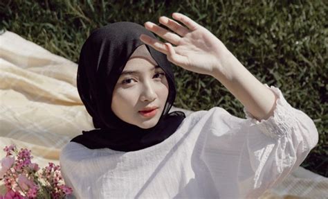 Ansellma Putri Biodata Profil Fakta Umur Agama Pacar Karier