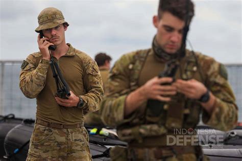 Pasukan Australia Defense Force Adf Tiba Di Kri Banjarmasin