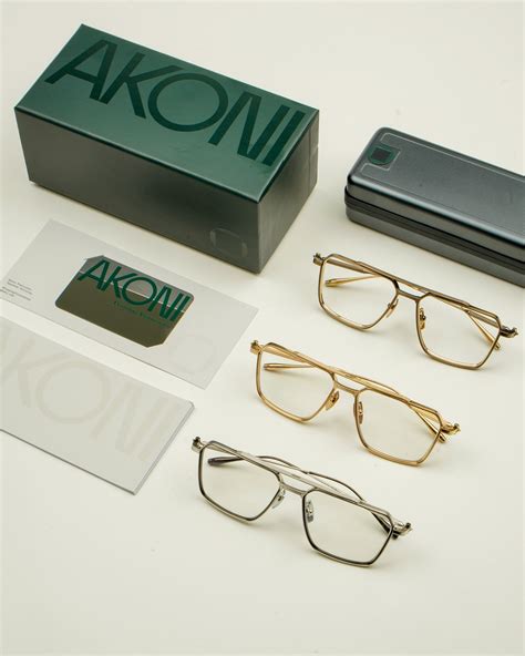 뷰라움 아이웨어 셀렉샵 🧧 민생회복 소비쿠폰 뷰라움에서도 사용하실 수 있습니다 썸머 세일과 함께 서울사랑상품권으로 더욱 합리적인 쇼핑을 경험해보세요 고민해