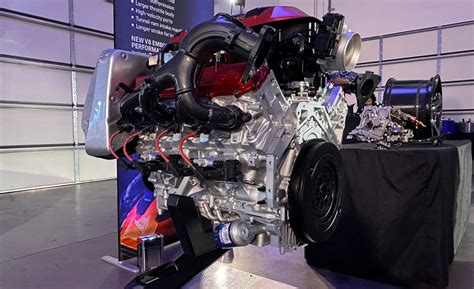 Gms Sixth Gen Small Block V 8 Debuts In The 2027 Chevy Corvette