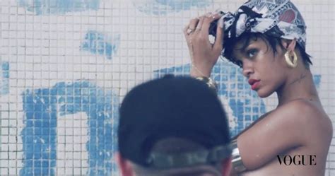 Rihanna Nude Photos And Videos Celeb Masta