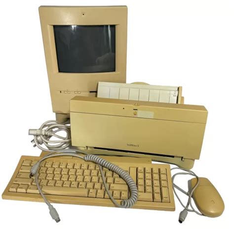 Apple Macintosh M1600 1993 Colour Computer Keyboard Printer Cords Not