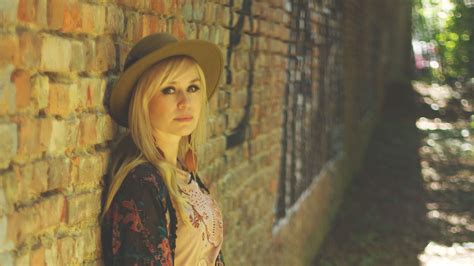 Paws Of A Bear Sofia Talvik Folk And Tumble